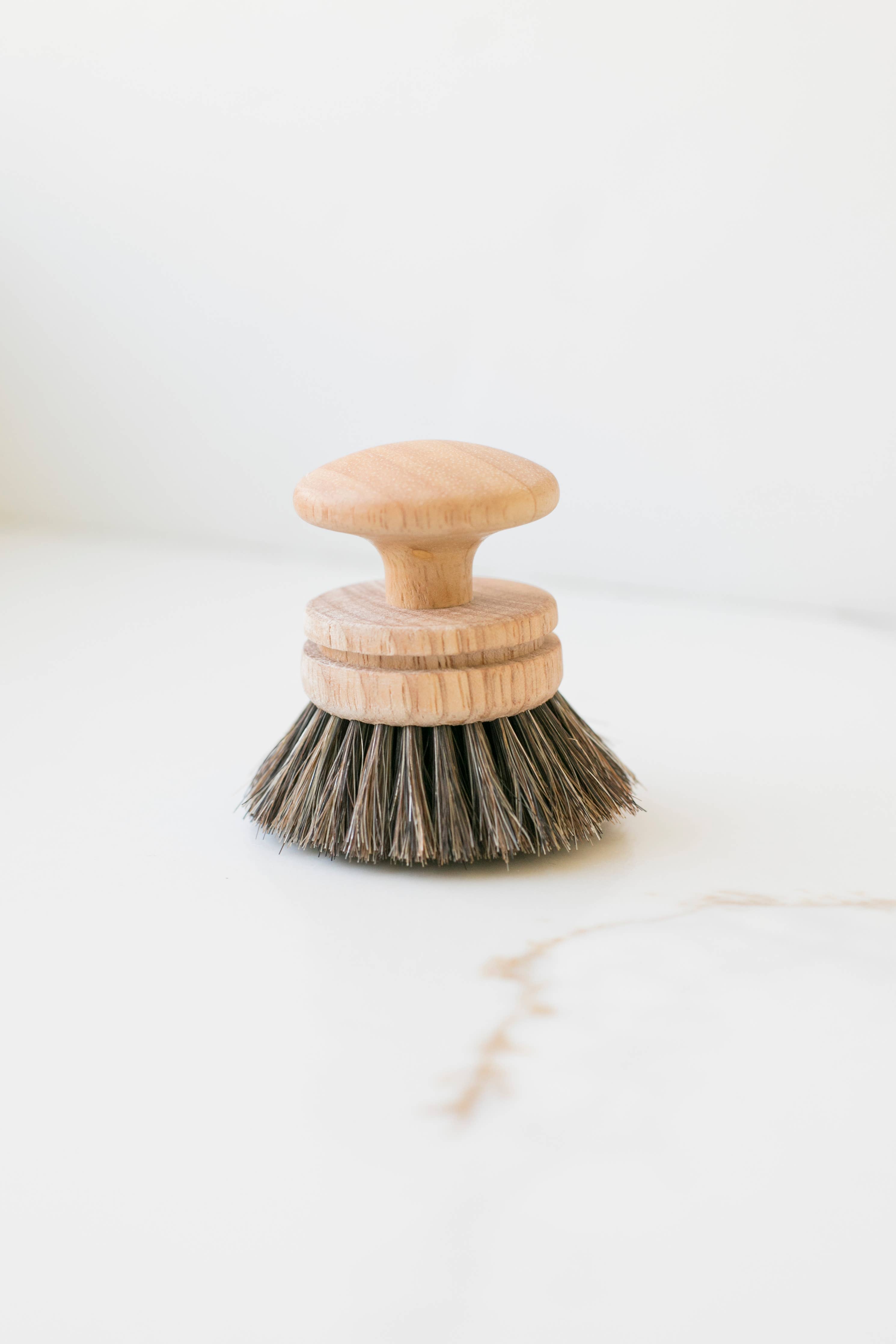 Vintage Wooden Dishwashing Brush: Horsehair – Vintage Barn Chicks