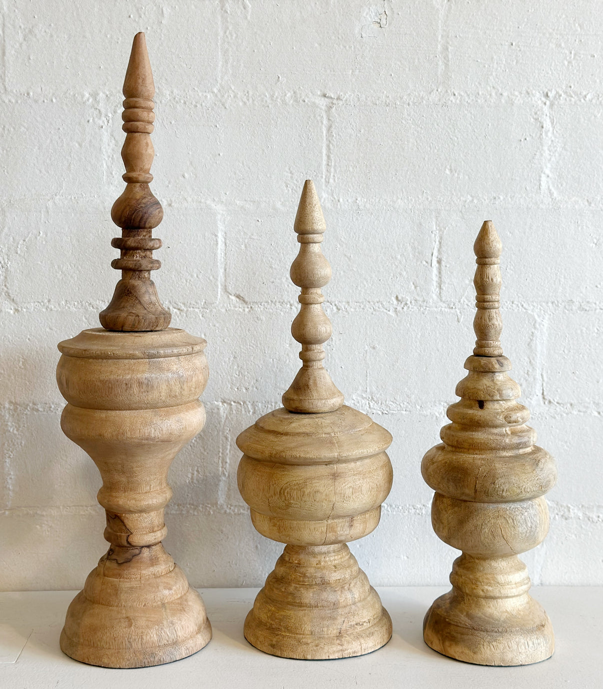 Natural Mango Wood Finials (Grad Sizes) – Vintage Barn Chicks